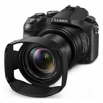 Panasonic Lumix FZ2000