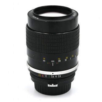 Nikkor 135mm f/2.8 non-AI - www.fotoc.dk